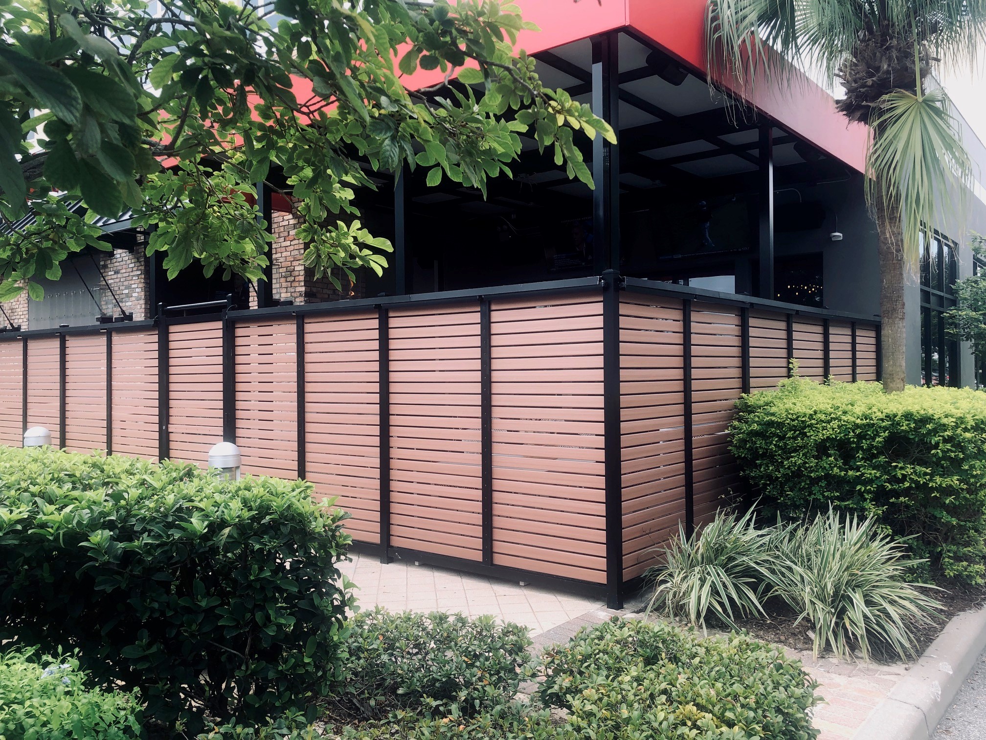 Horizontal-Signature Social Series - Custom Fence Orlando